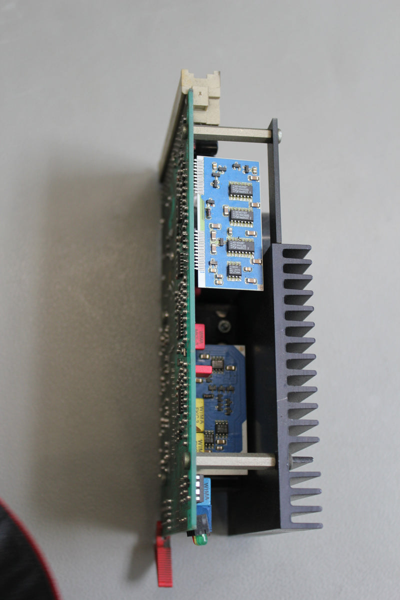 Servo amplifier TDS120/25Y – SMT Webstore