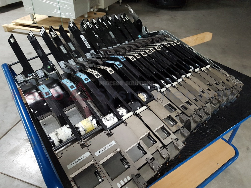 Universal GSM feeder 44mm – SMT Webstore